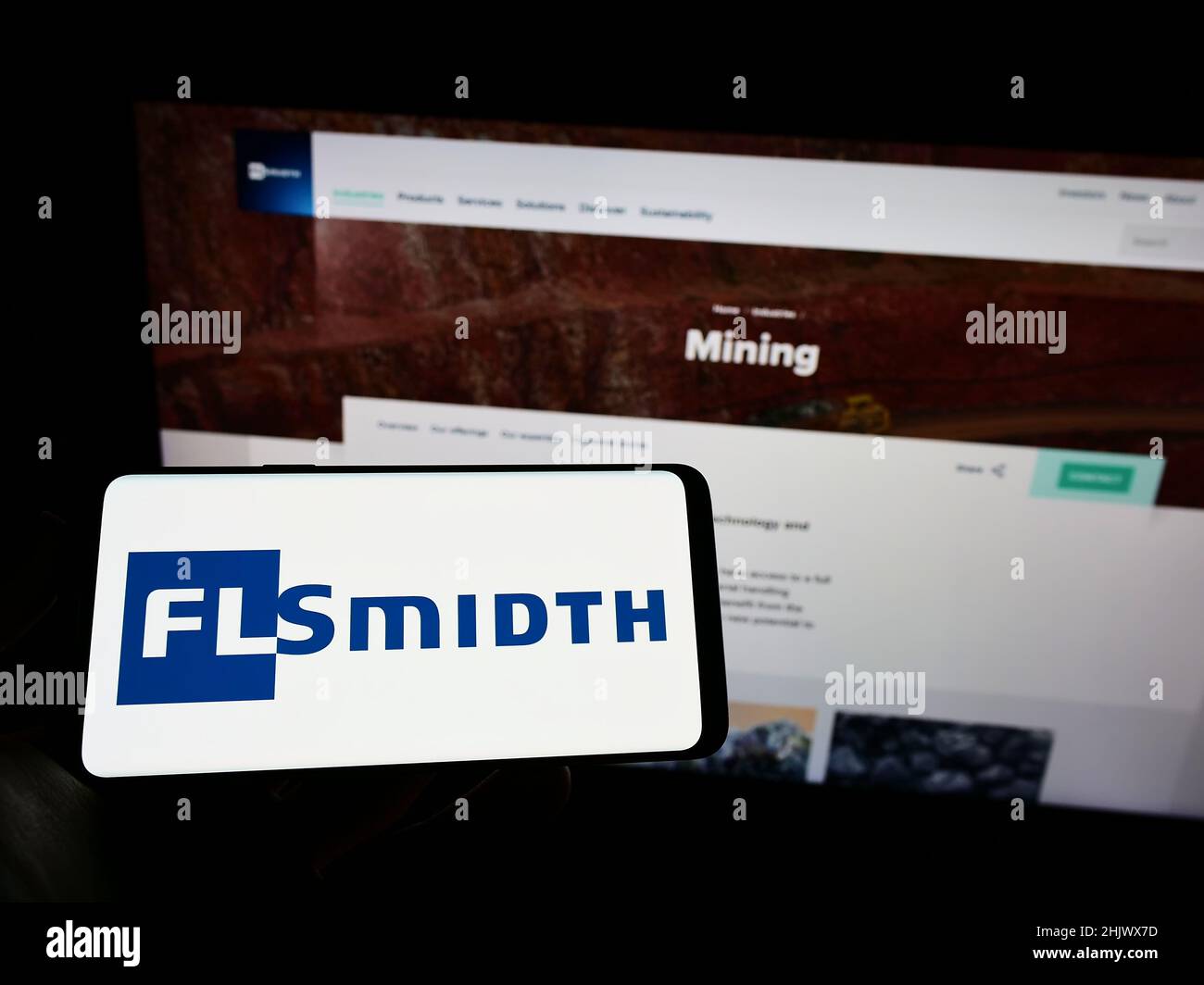 Fls technology logo hi-res stock photography and images - Alamy