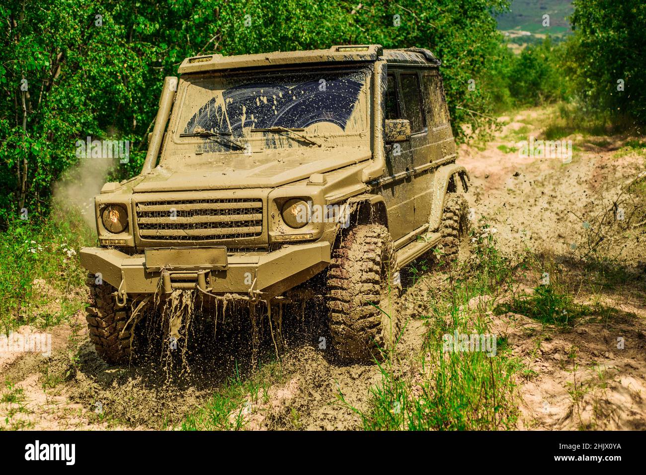Travel concept with big 4x4 car hi-res stock photography and images - Alamy