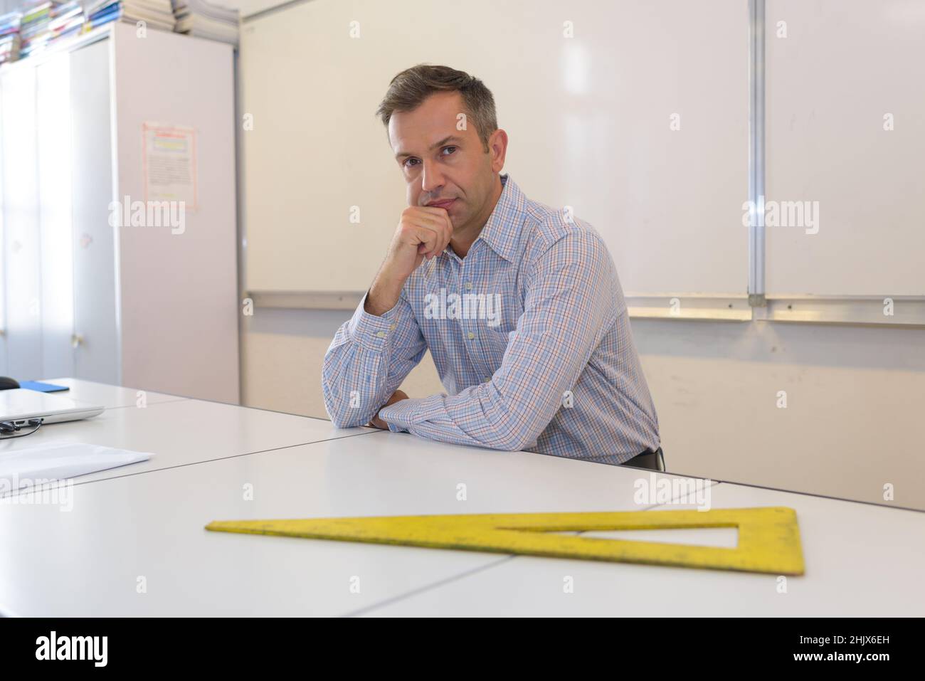 Professor geometry hi-res stock photography and images - Alamy