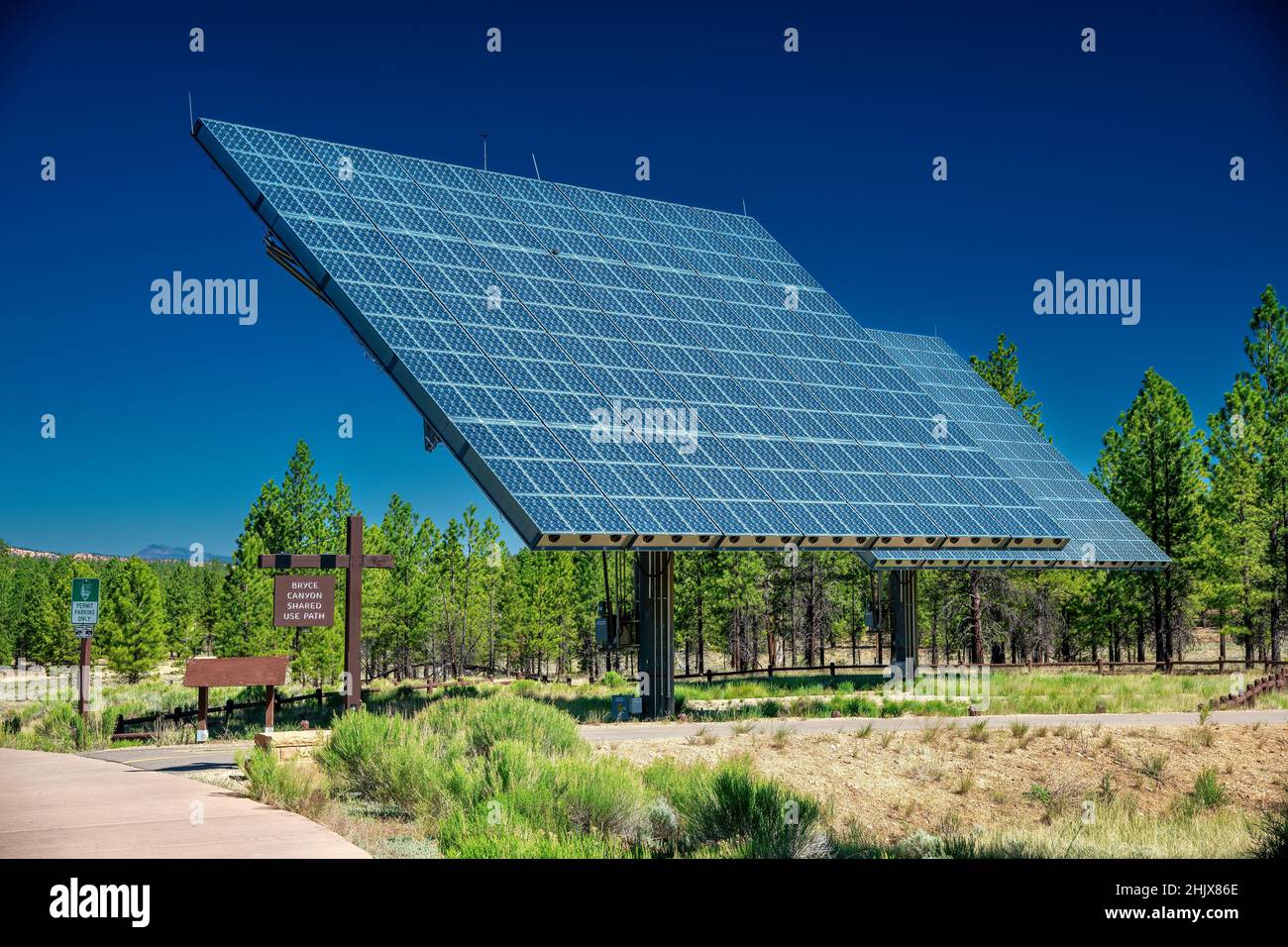 Solar panel array utah hi-res stock photography and images - Alamy