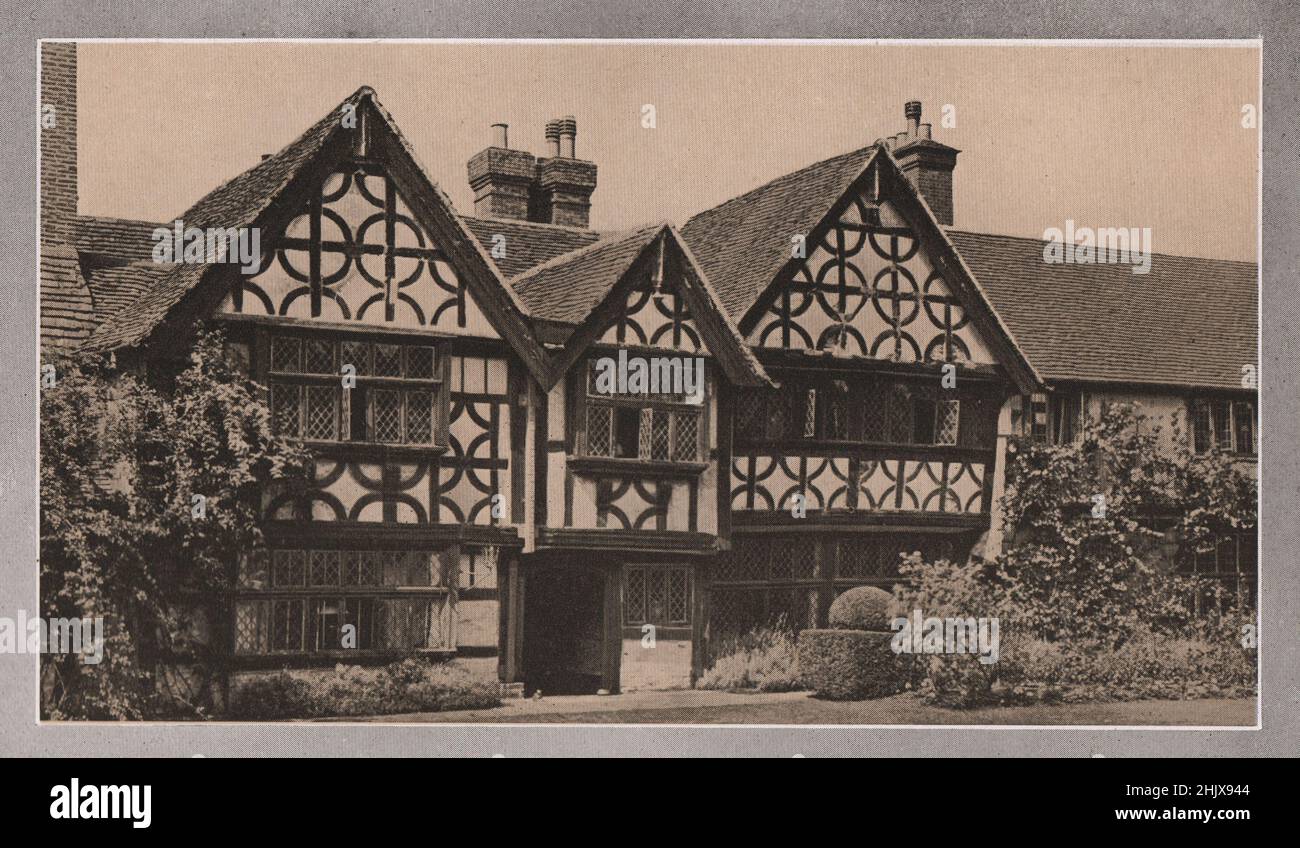 Great Tangley Manor House, Wonersh. Surrey (1923 Stock Photo - Alamy