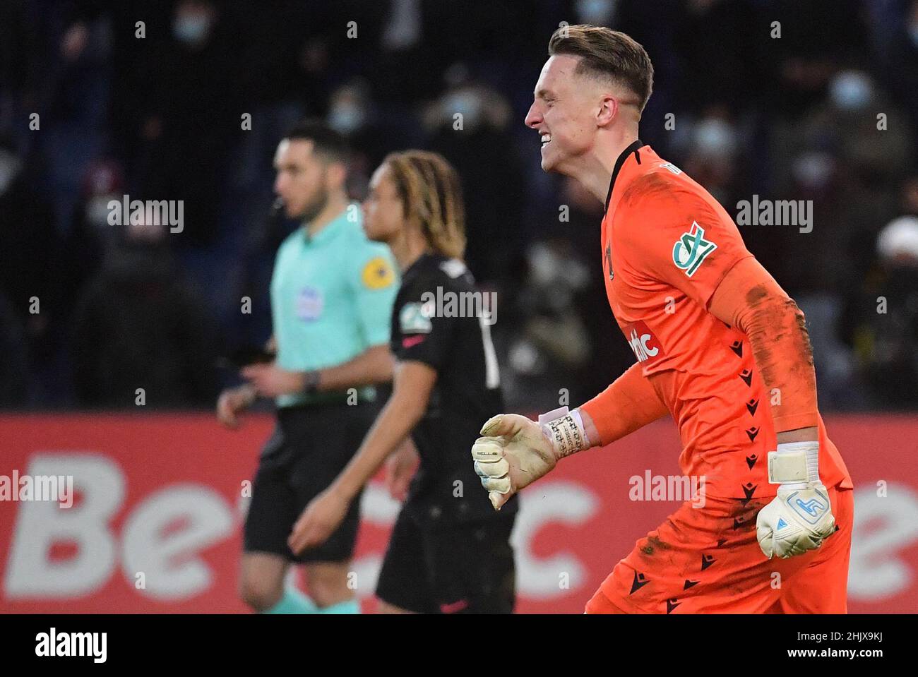 Nice's Polish goalkeeper Marcin Bulka celebrates winning the penalty ...