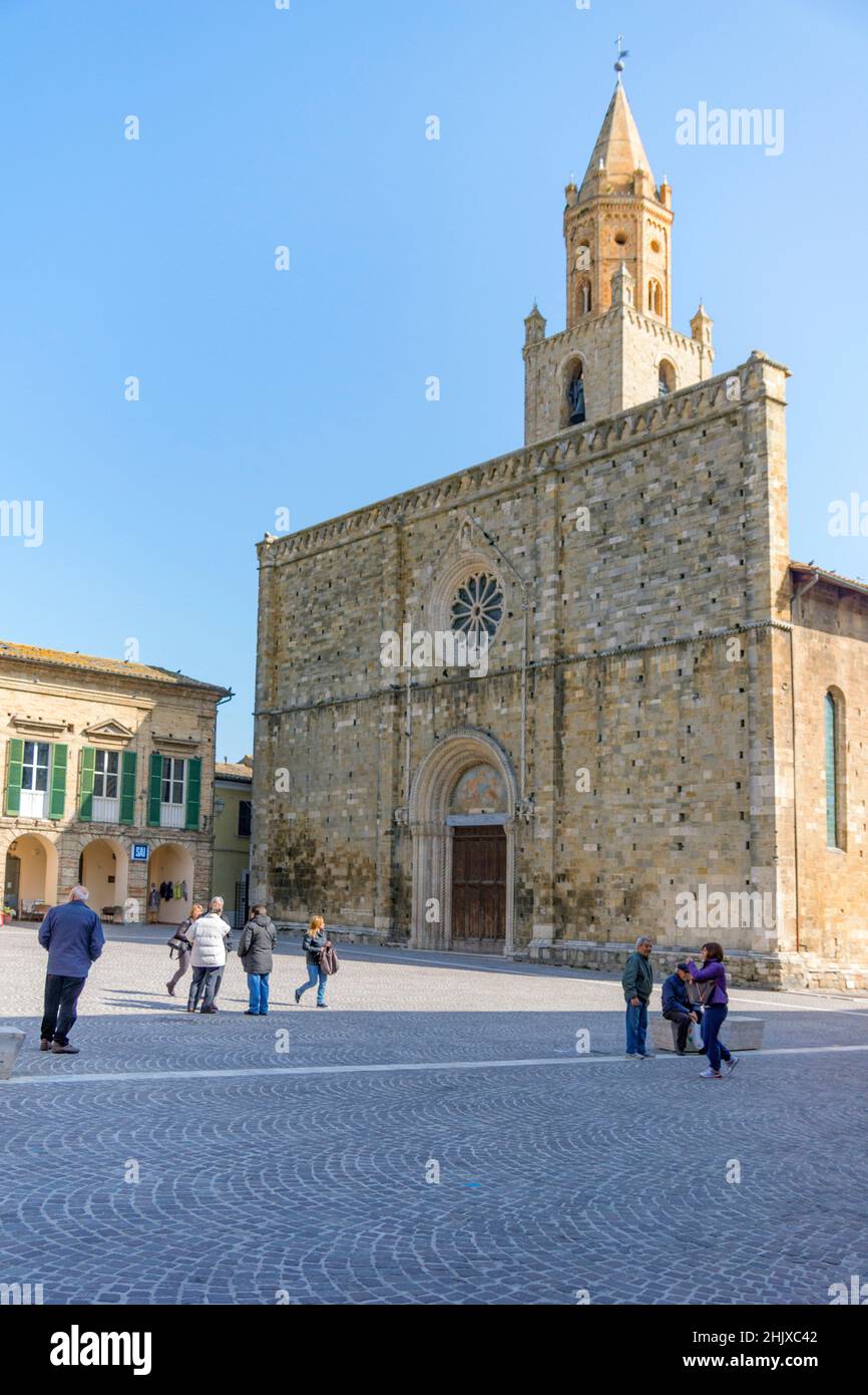 Old Town, Piazza Duomo square, View of the Cathedral of Santa Maria ...