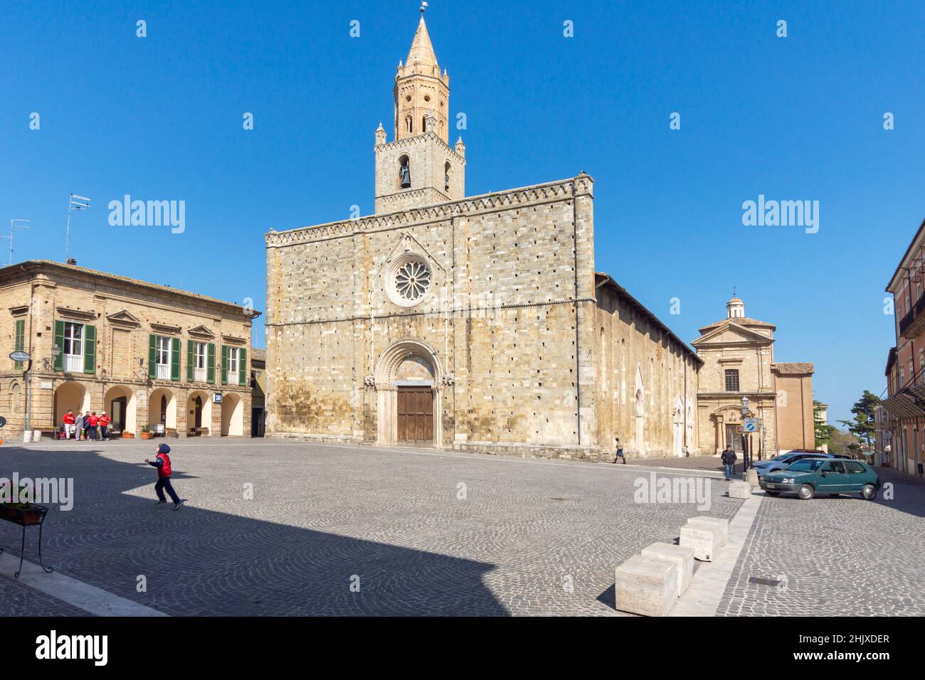 Old Town, Piazza Duomo square, View of the Cathedral of Santa Maria ...