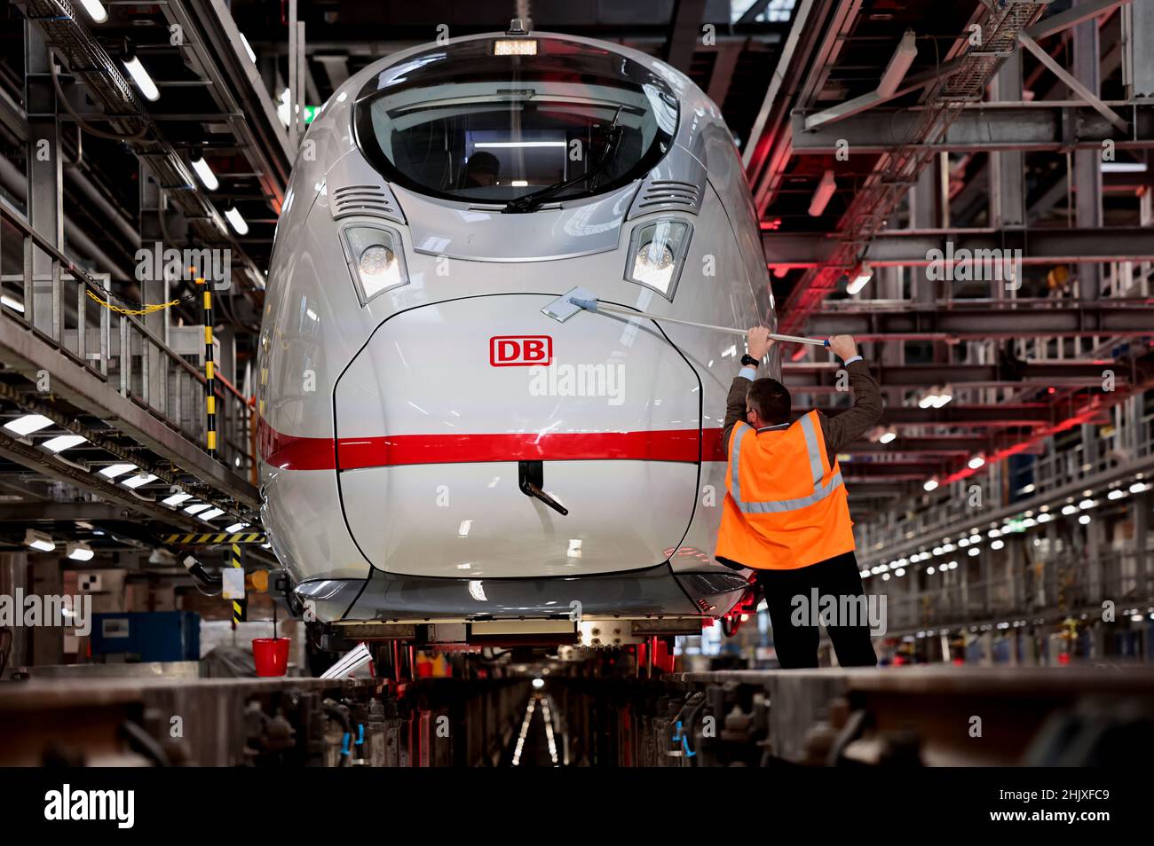 Ice 3 neo hi-res stock photography and images - Alamy