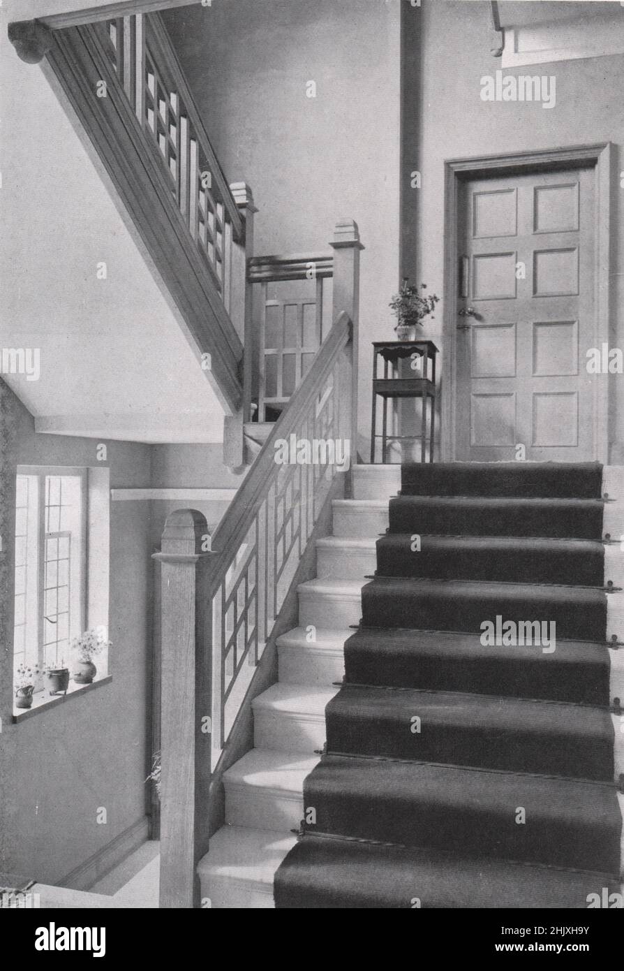 "Wildshaw," Limpsfield, Surrey : Staircase. Arthur Keen, Architect ...