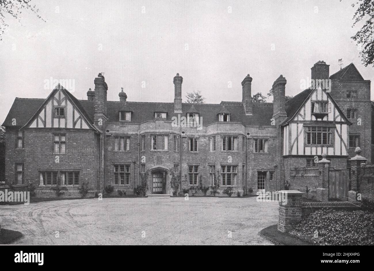 Entrance to the thames hi-res stock photography and images - Alamy