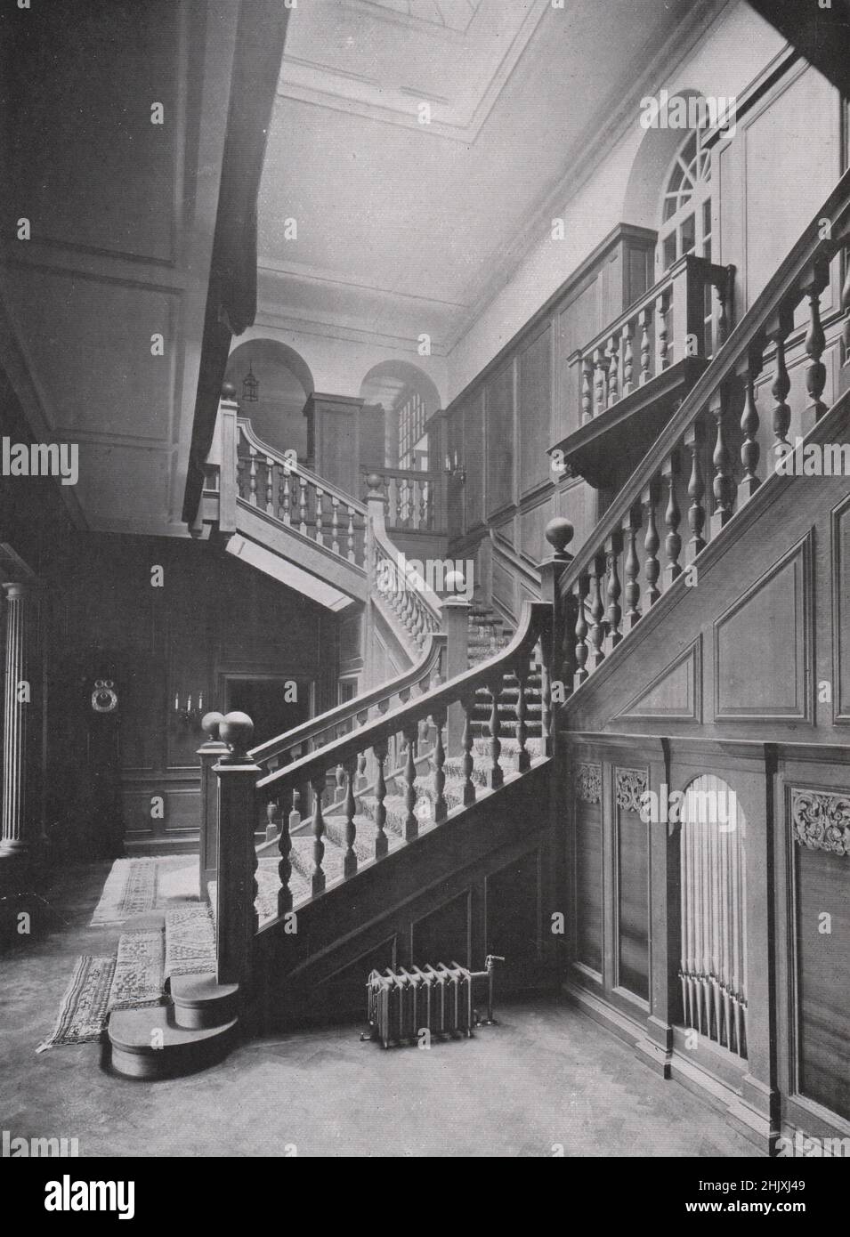 Sulhamstead House, Berkshire : The Staircase. Alan Brace, Architect ...
