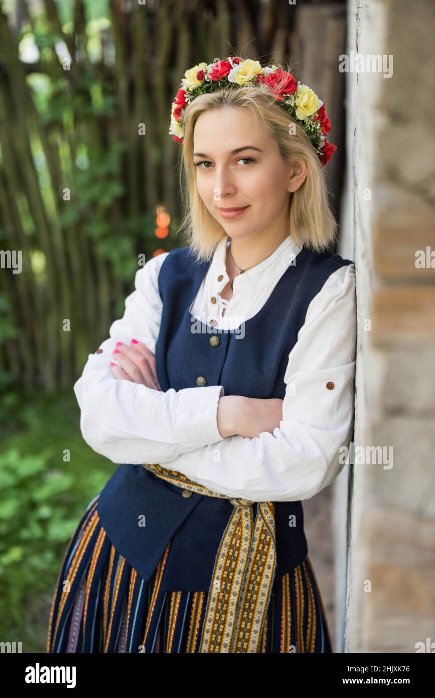 Latvian woman in traditional clothing. Ligo folk Stock Photo - Alamy
