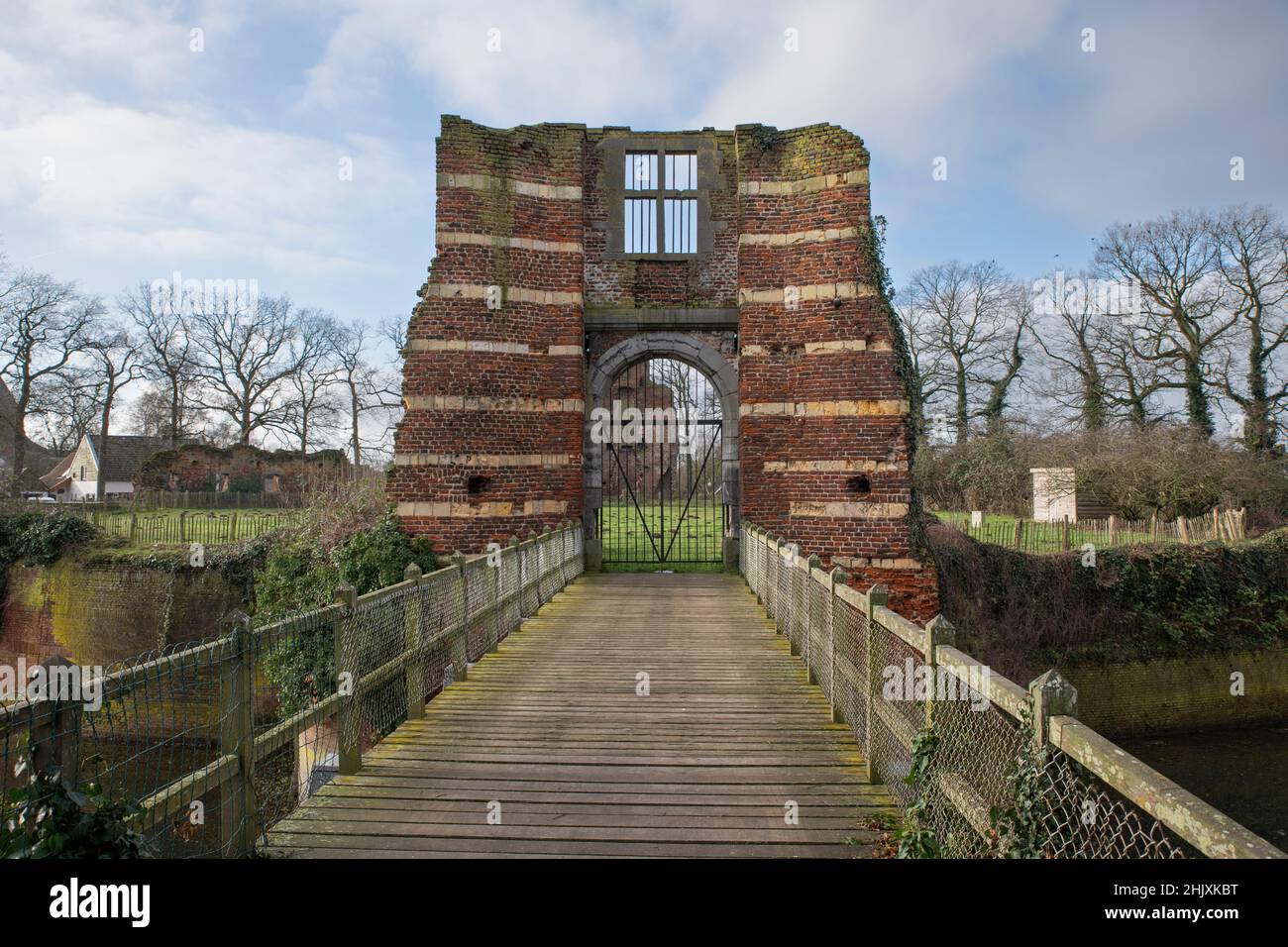 Batenburg ruins hi-res stock photography and images - Alamy