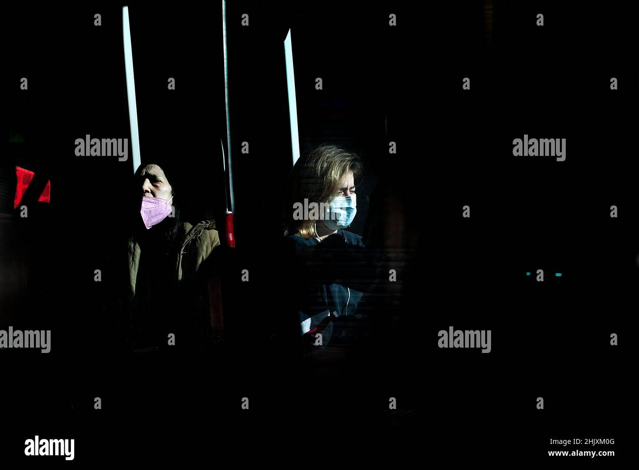 Face Mask Bus Spain at Charlotte Thrower blog