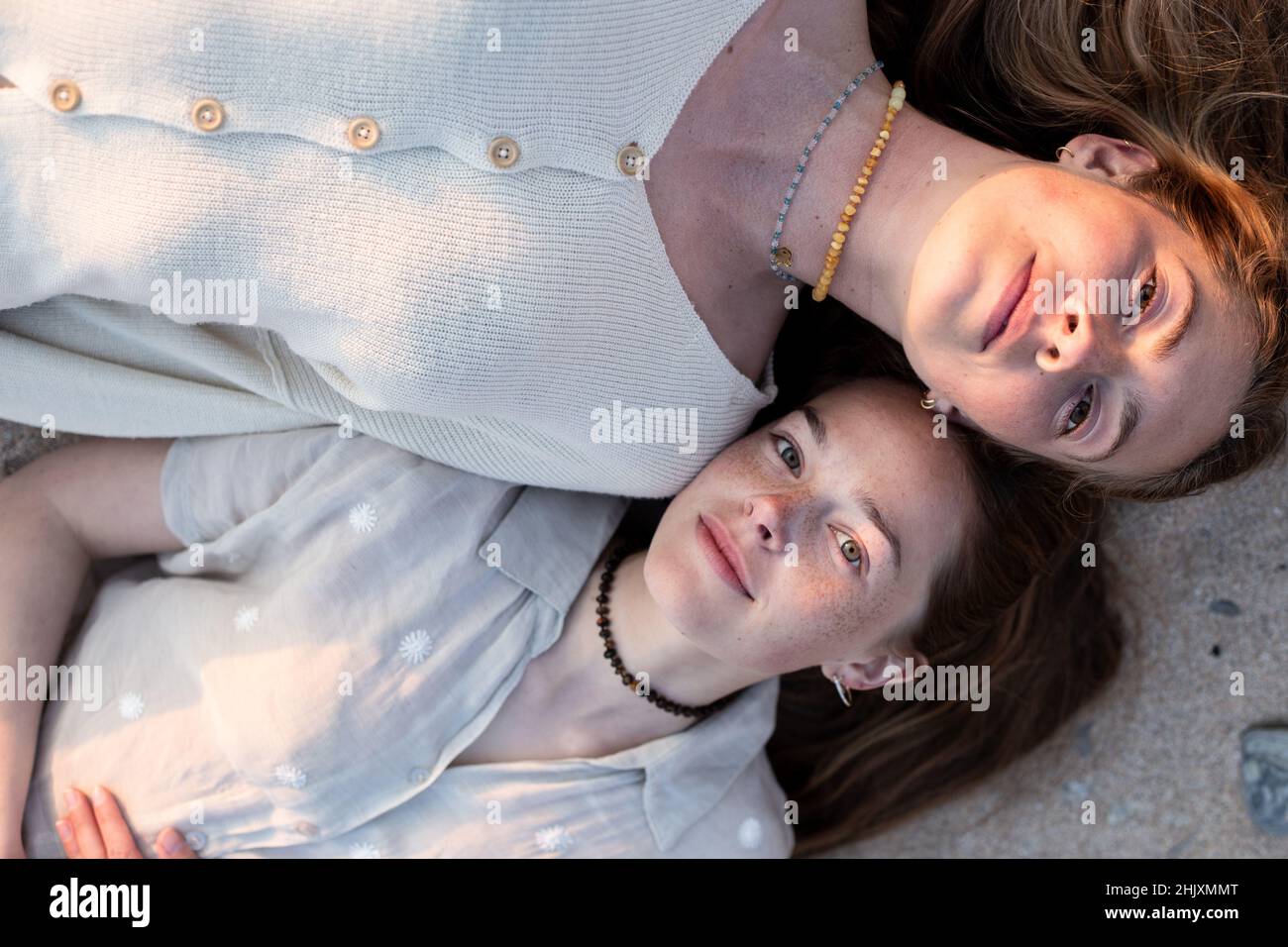 Charity shop jewellery hi-res stock photography and images - Alamy