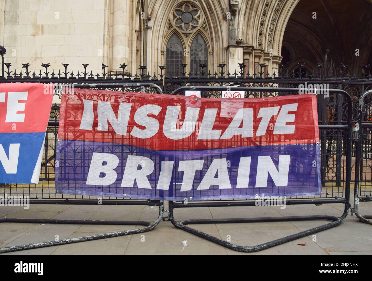 Royal courts justice logo sign hi-res stock photography and images - Alamy