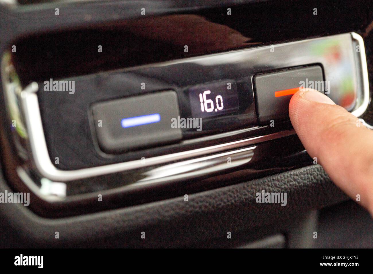 Air temperature control for rear passengers, cold and warm air Stock ...