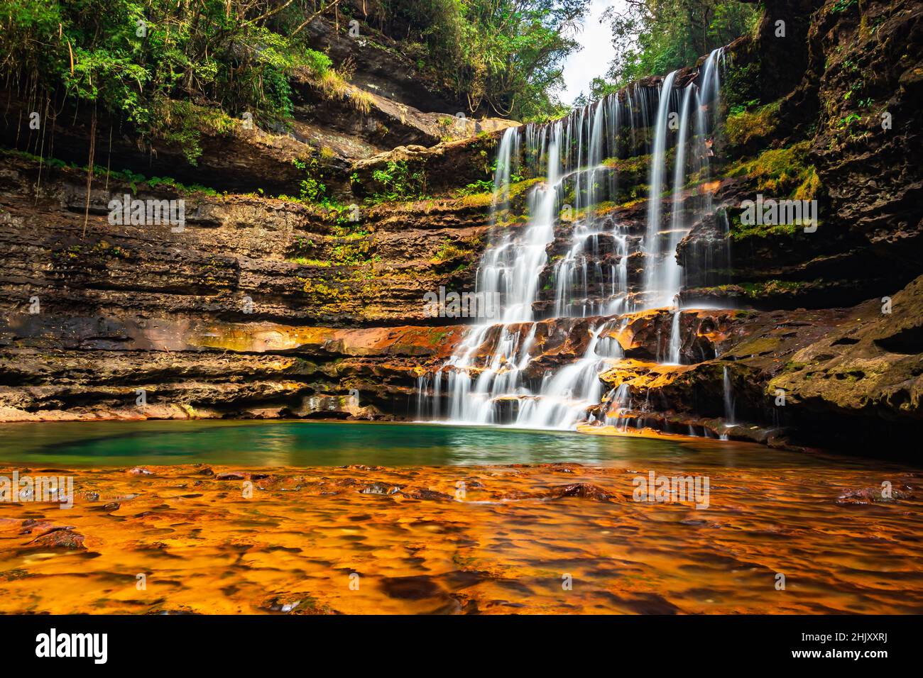 Wei sawdong falls hi-res stock photography and images - Alamy