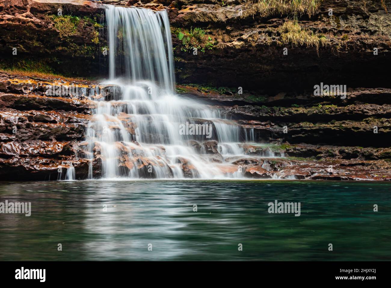Weisadong waterfall hi-res stock photography and images - Alamy