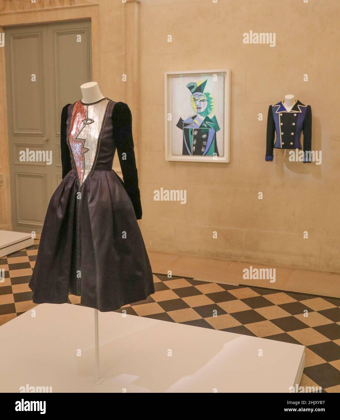 YVES SAINT LAURENT AT MUSEUM PICASSO-PARIS Stock Photo - Alamy