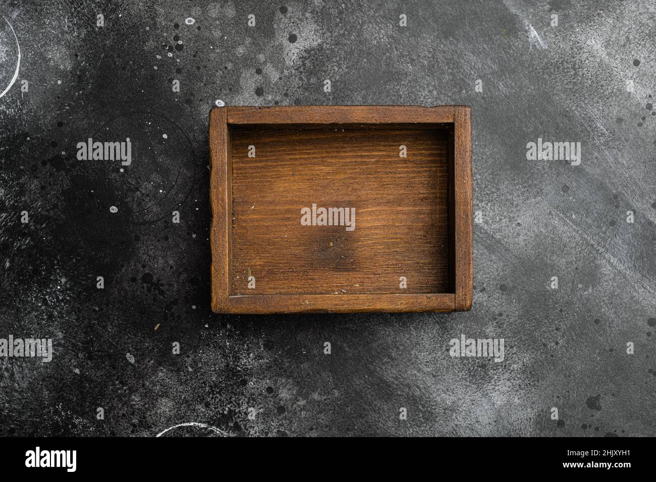 Empty wooden box set with copy space for text or food, top view flat ...