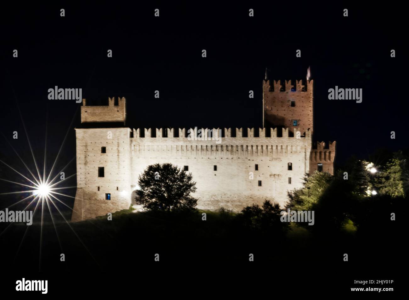Rancia castle hi-res stock photography and images - Alamy