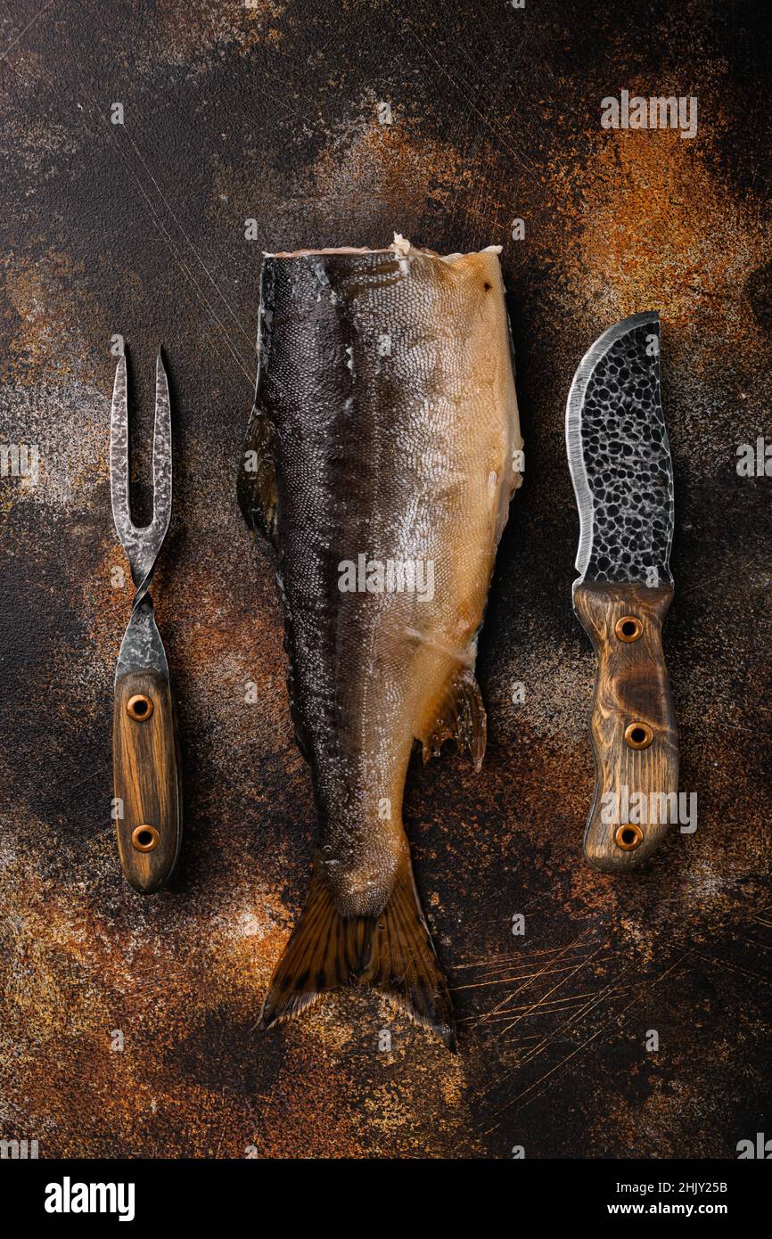 Smoked whole salmon set, on old dark rustic table background, top view ...