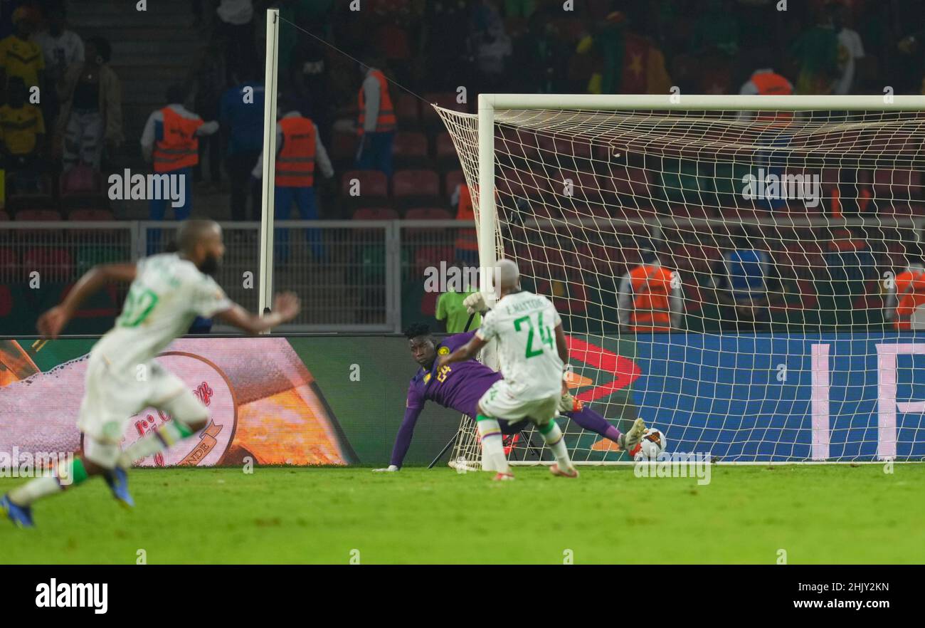 O32 hi-res stock photography and images - Alamy