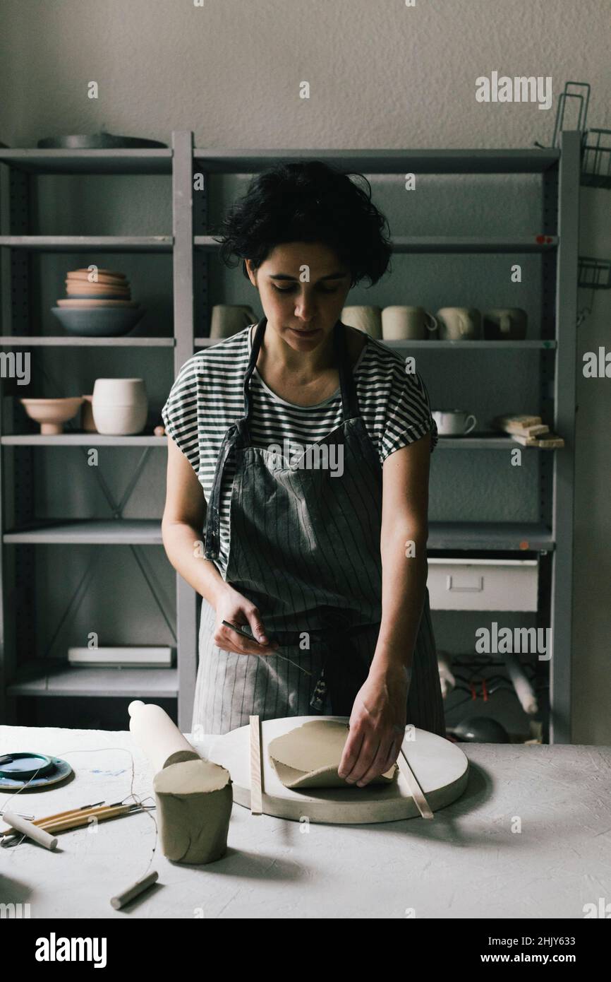 Female modeling hi-res stock photography and images - Alamy