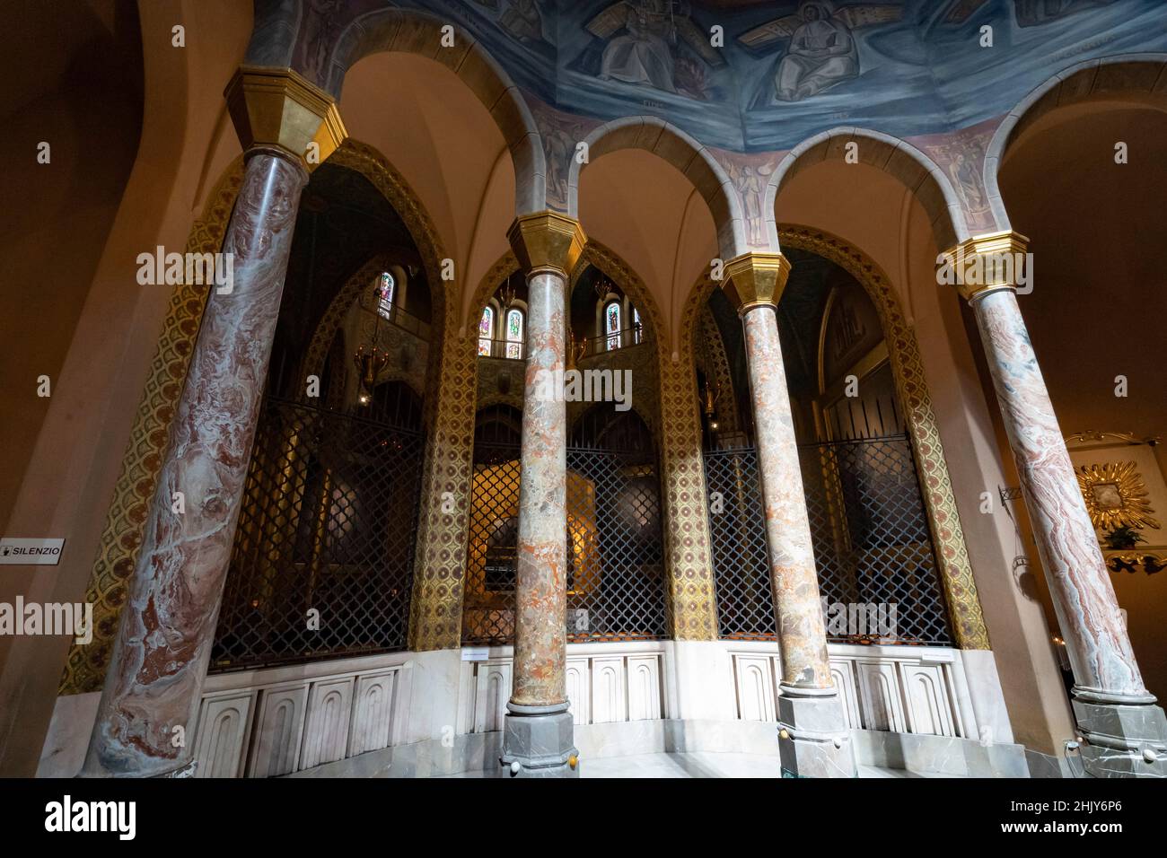 Basilica Santa Rita da Cascia church, Interior, Umbria, Italy, Europe ...