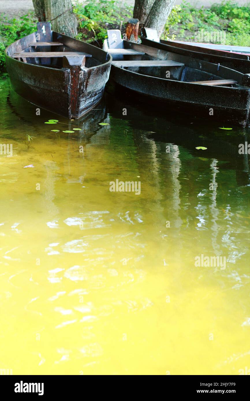 Quality boat hi-res stock photography and images - Alamy