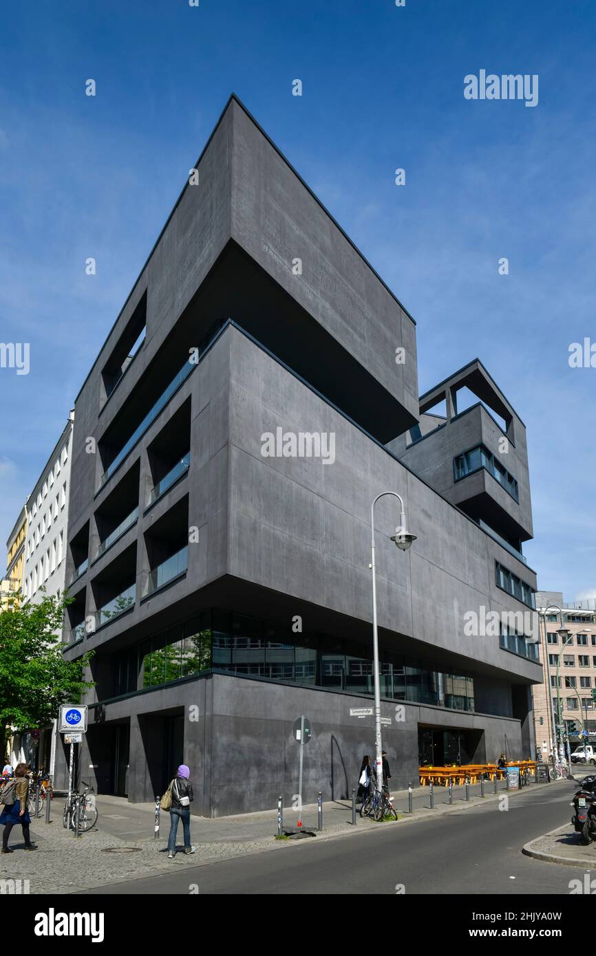 Wohnhaus L40 von Architekt Roger Bundschuh, Linienstraße, Rosa ...