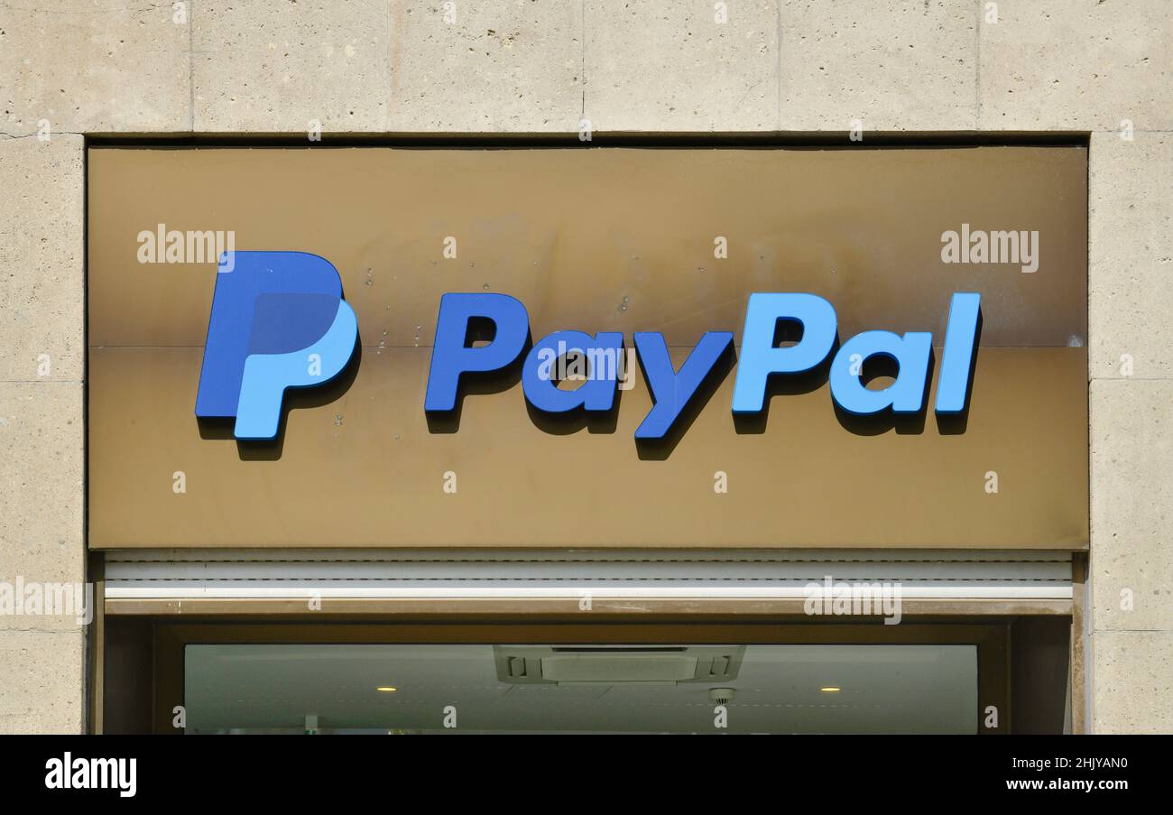 Paypal, Badensche Straße, Wilmersdorf, Berlin, Deutschland Stock Photo ...