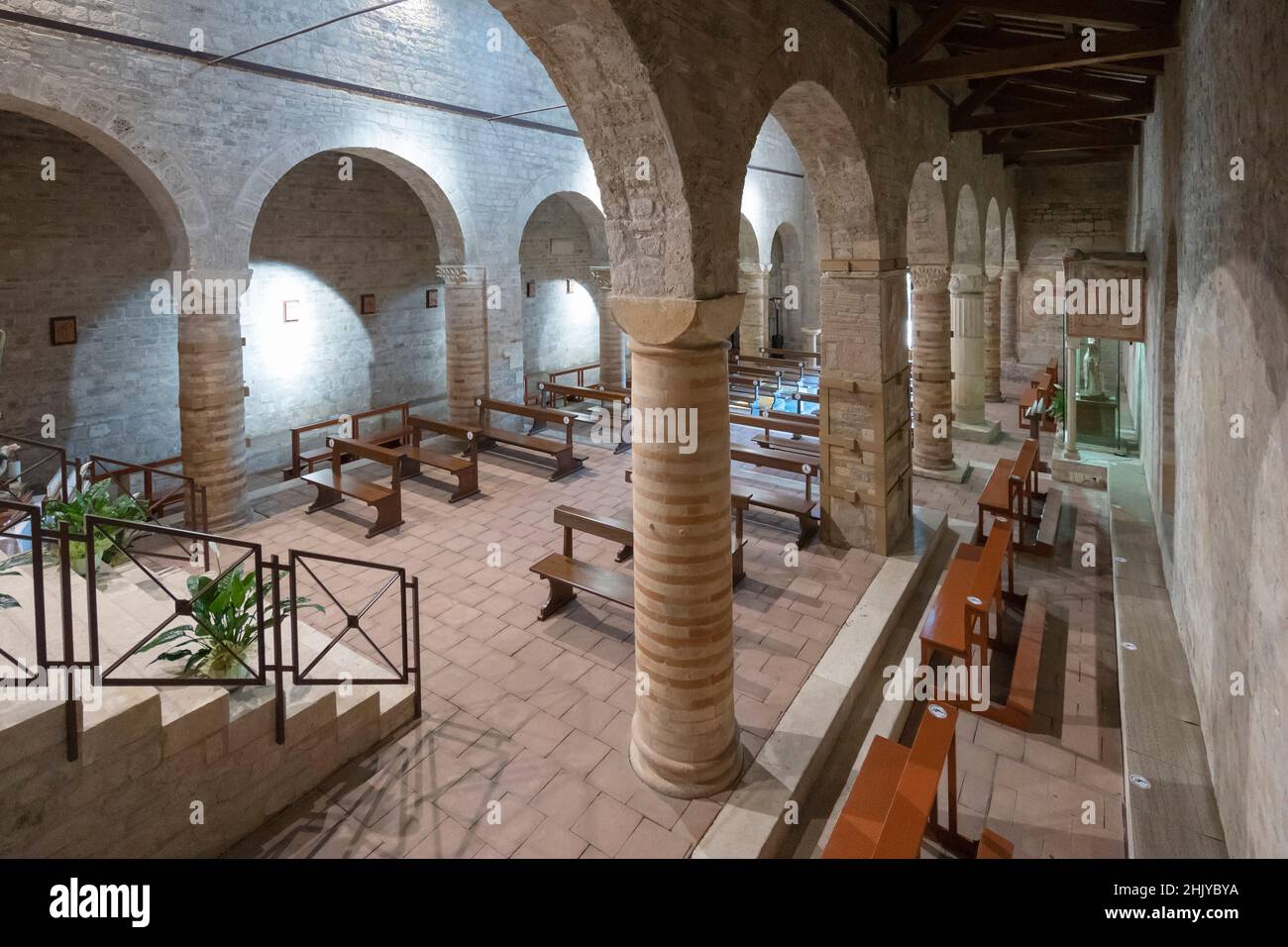 Abbey of San Clemente al Vomano, Interior, Guardia Vomano, Notaresco ...