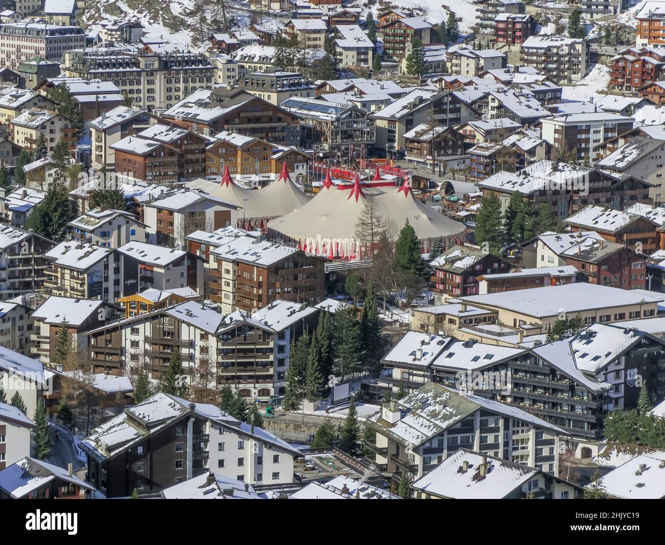 Stadtzentrum, Zermatt, Wallis, Schweiz Stock Photo - Alamy