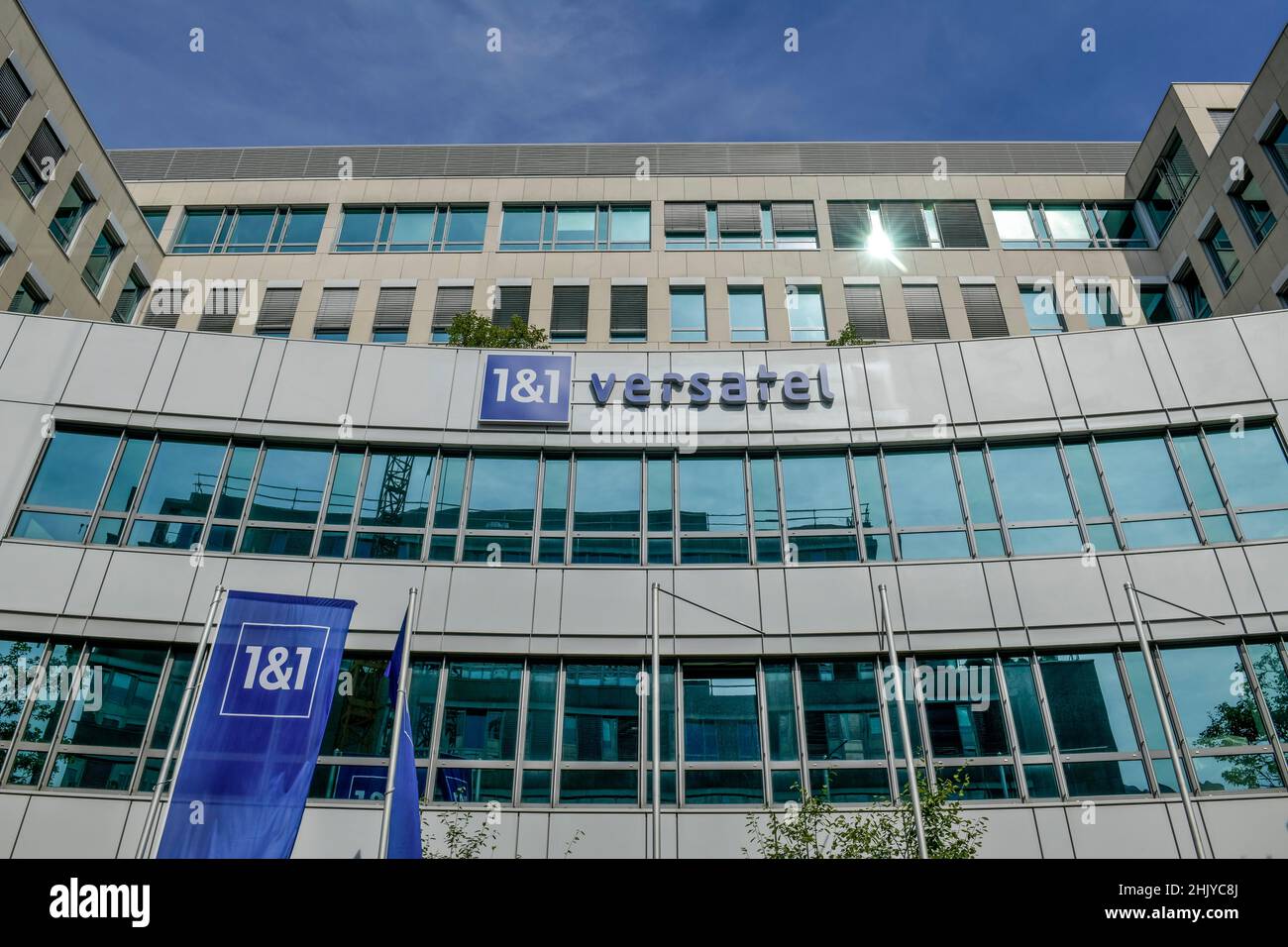 1&1 Versatel Unternehmenszentrale, Niederkasseler Lohweg, Düsseldorf ...