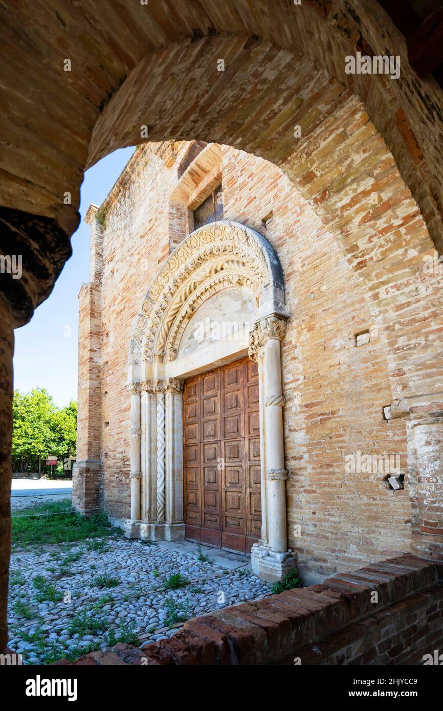 Church of Santa Maria di Propezzano, Notaresco, Abruzzo, Italy, Europe ...
