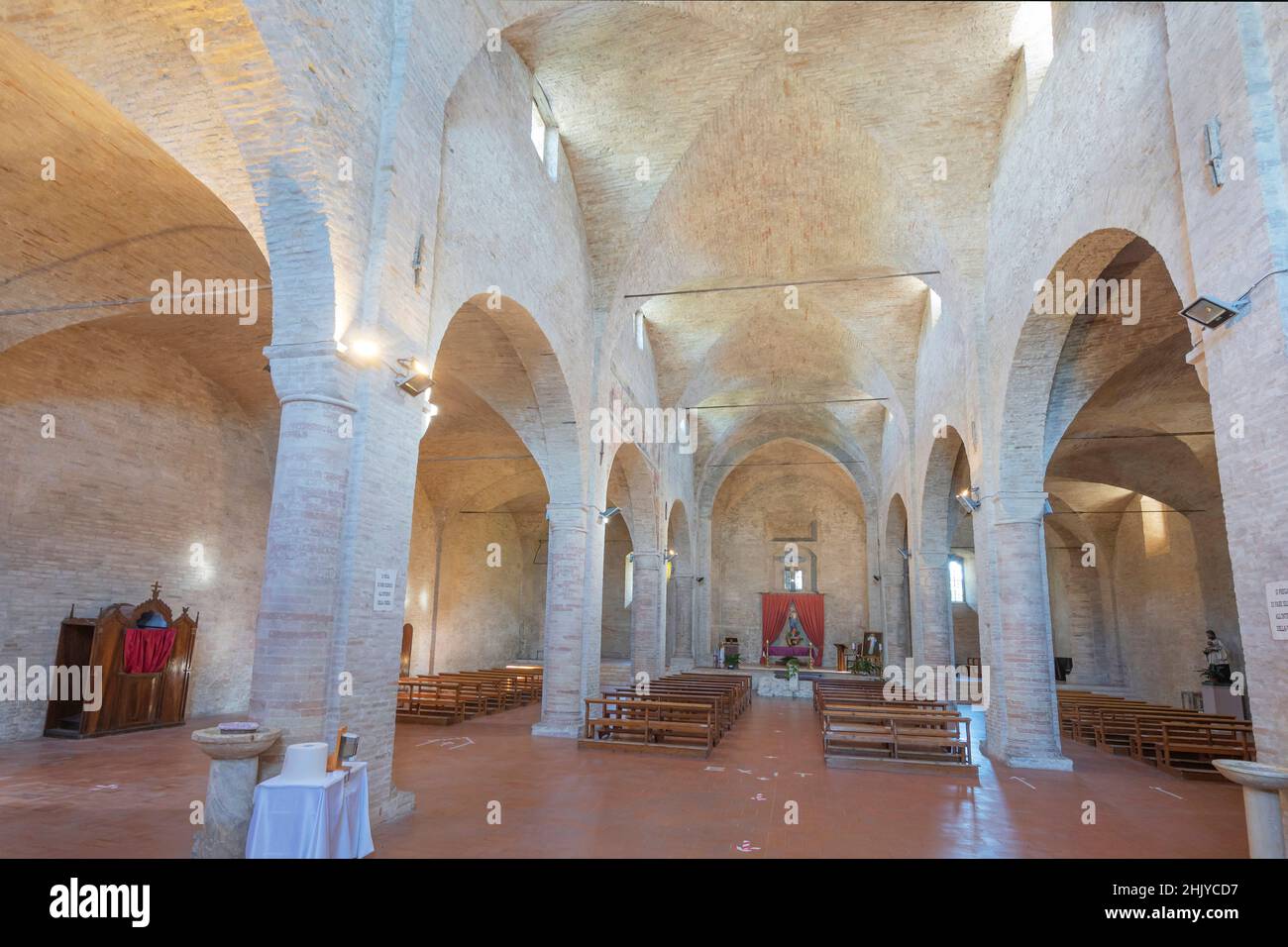 Church of Santa Maria di Propezzano, Notaresco, Abruzzo, Italy, Europe ...