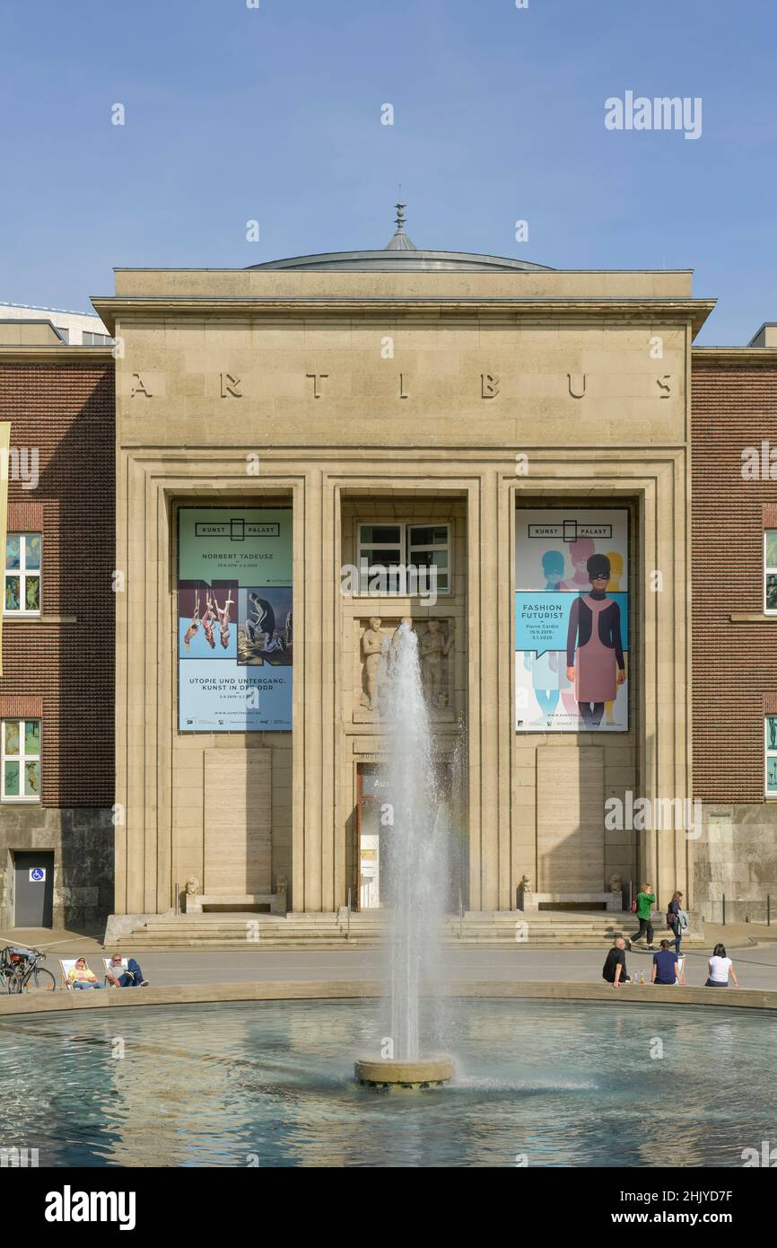 Kunstpalast, Ehrenhof, Düsseldorf, Nordrhein-Westfalen, Deutschland ...