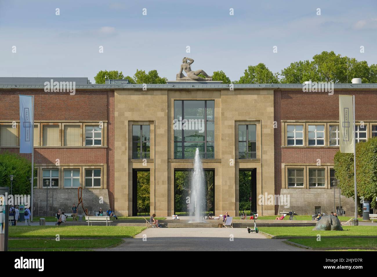 Kunstpalast duesseldorf hi-res stock photography and images - Alamy