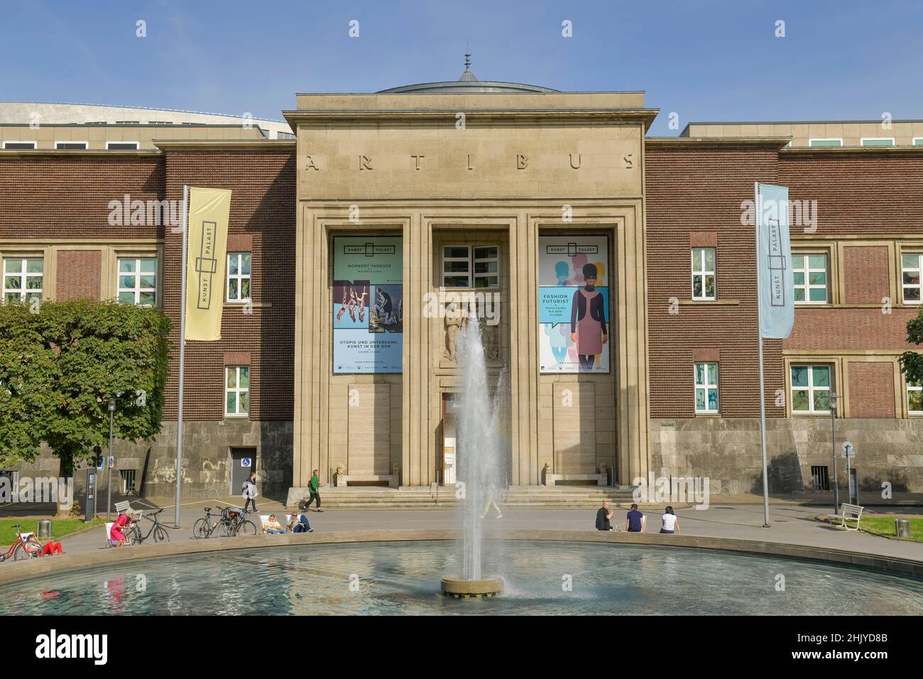 Kunstpalast, Ehrenhof, Düsseldorf, Nordrhein-Westfalen, Deutschland ...