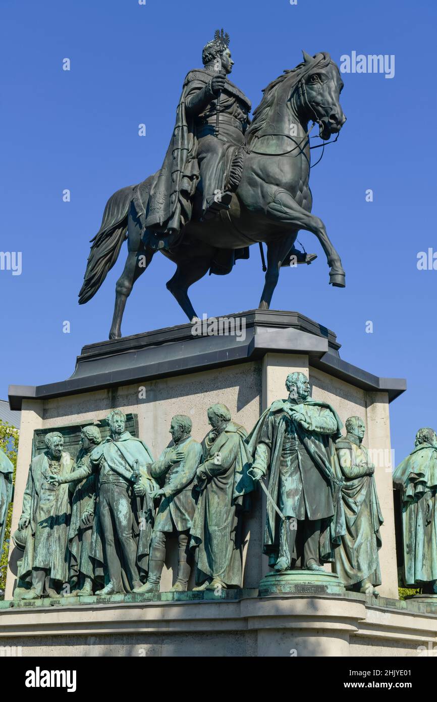 Reiterstandbild Friedrich Wilhelm III., Heumarkt, Köln, Nordrhein-Westfalen, Deutschland Stock ...