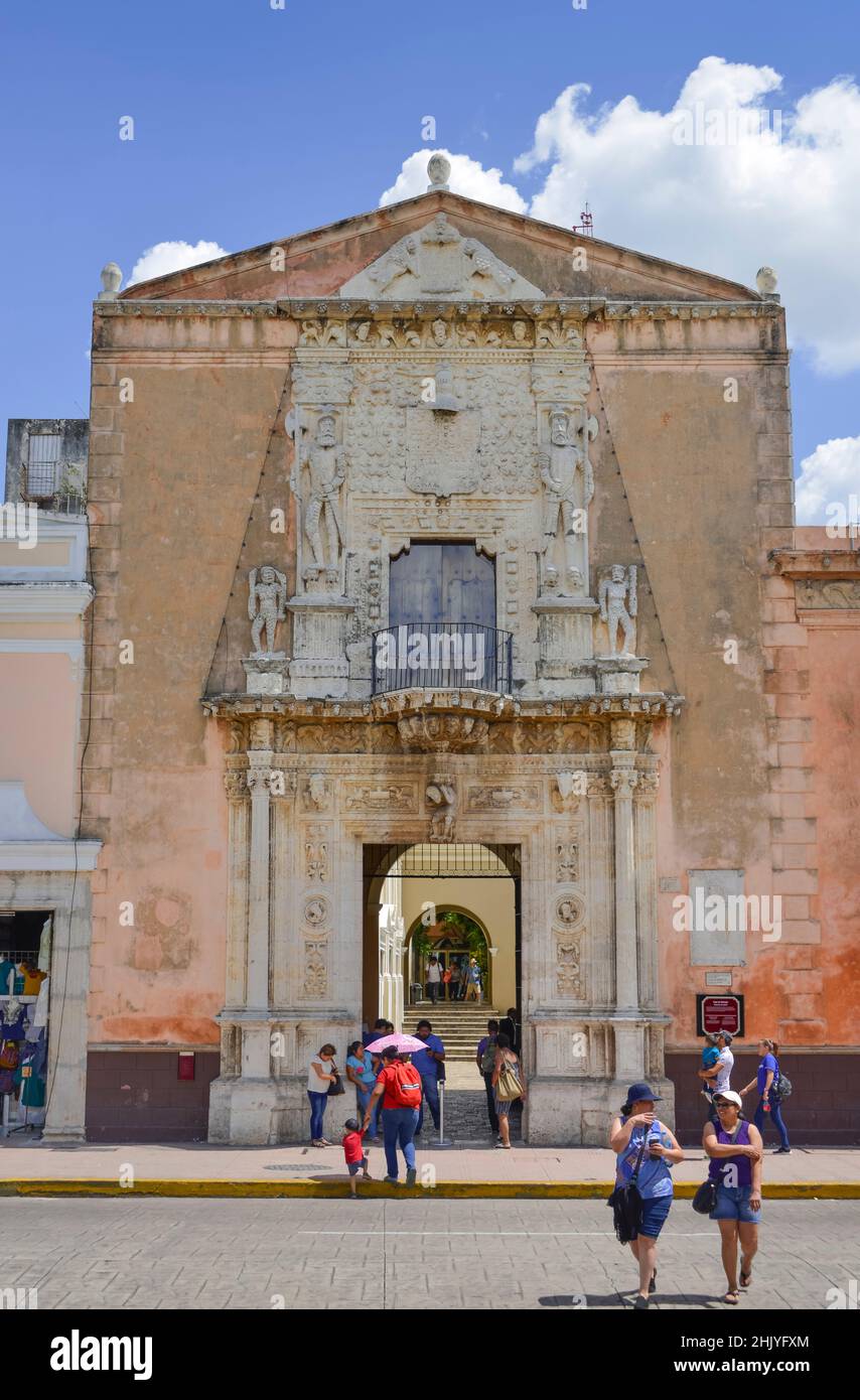 Casa de Montejo, Plaza de la Independencia, Merida, Yucatan, Mexiko ...