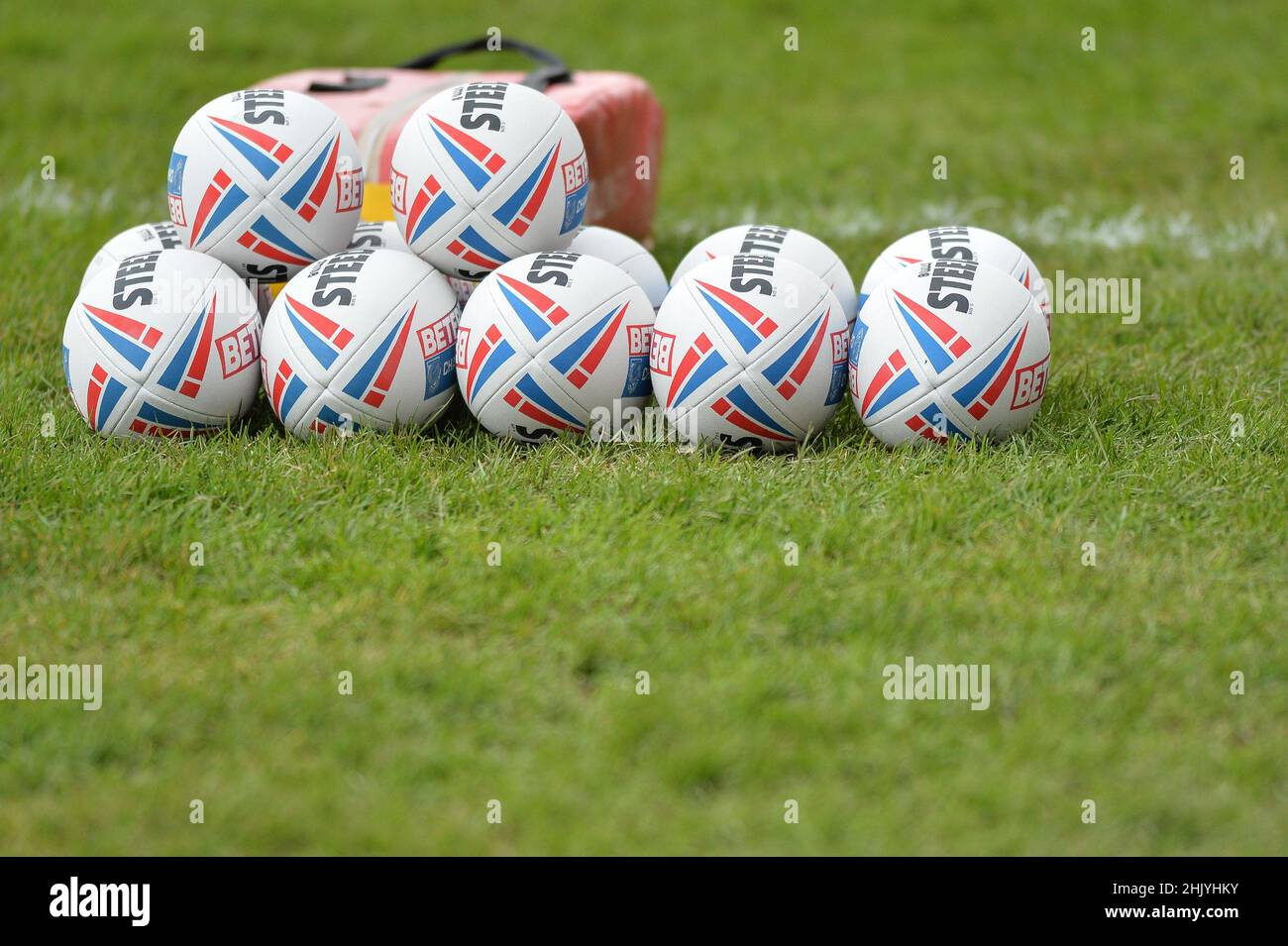 Bulls balls hi-res stock photography and images - Alamy