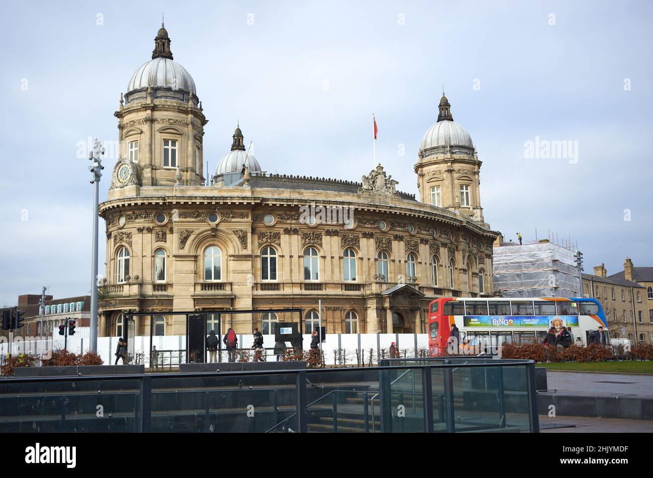 Large Victorian buildings in Hull, Yorkshire, UK Stock Photo - Alamy