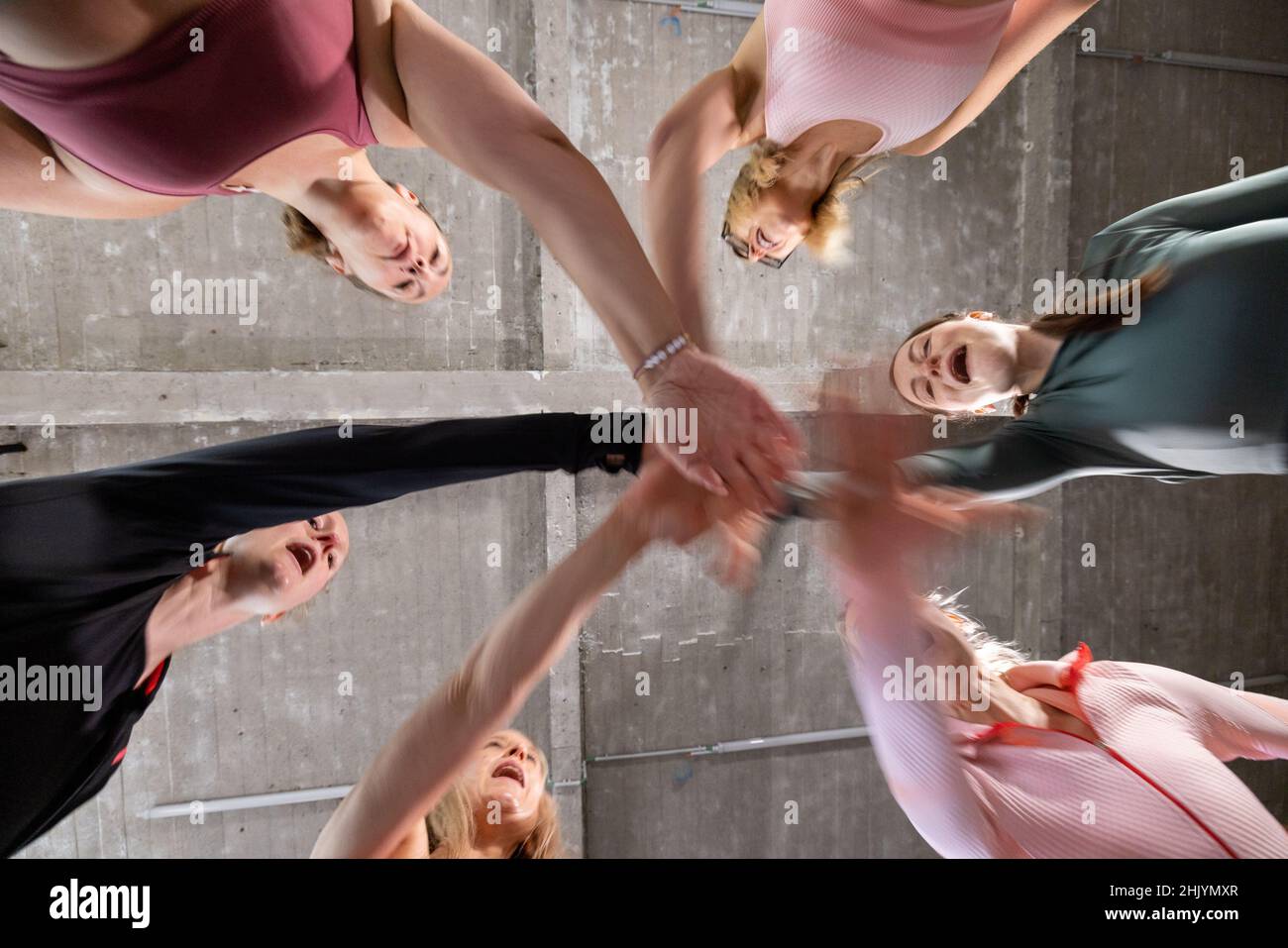 Attractive athletic hi-res stock photography and images - Alamy