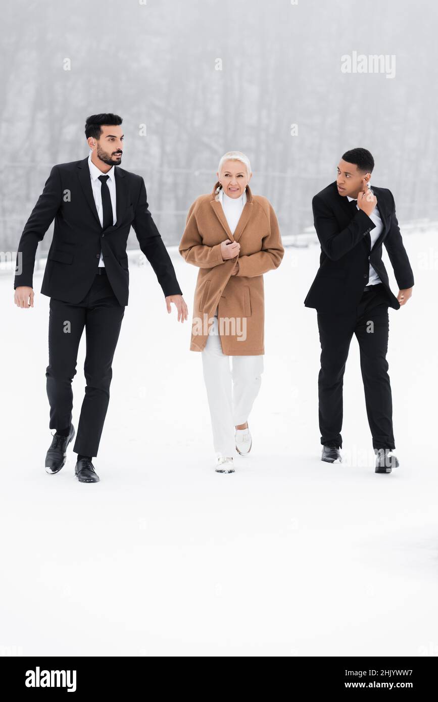 Escorting couple hi-res stock photography and images - Alamy