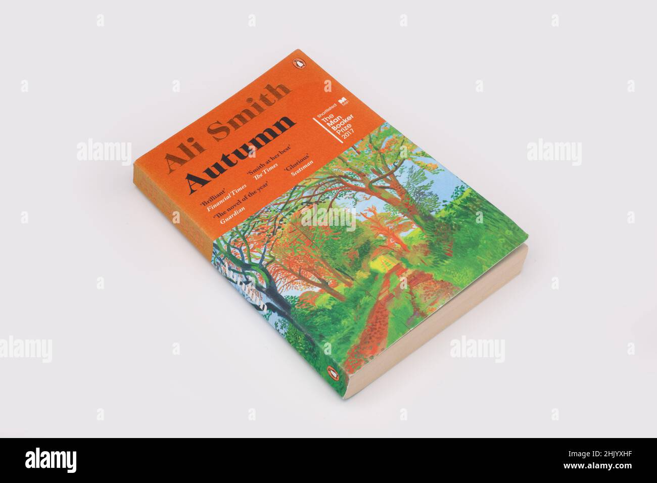 Ali smith autumn hi-res stock photography and images - Alamy