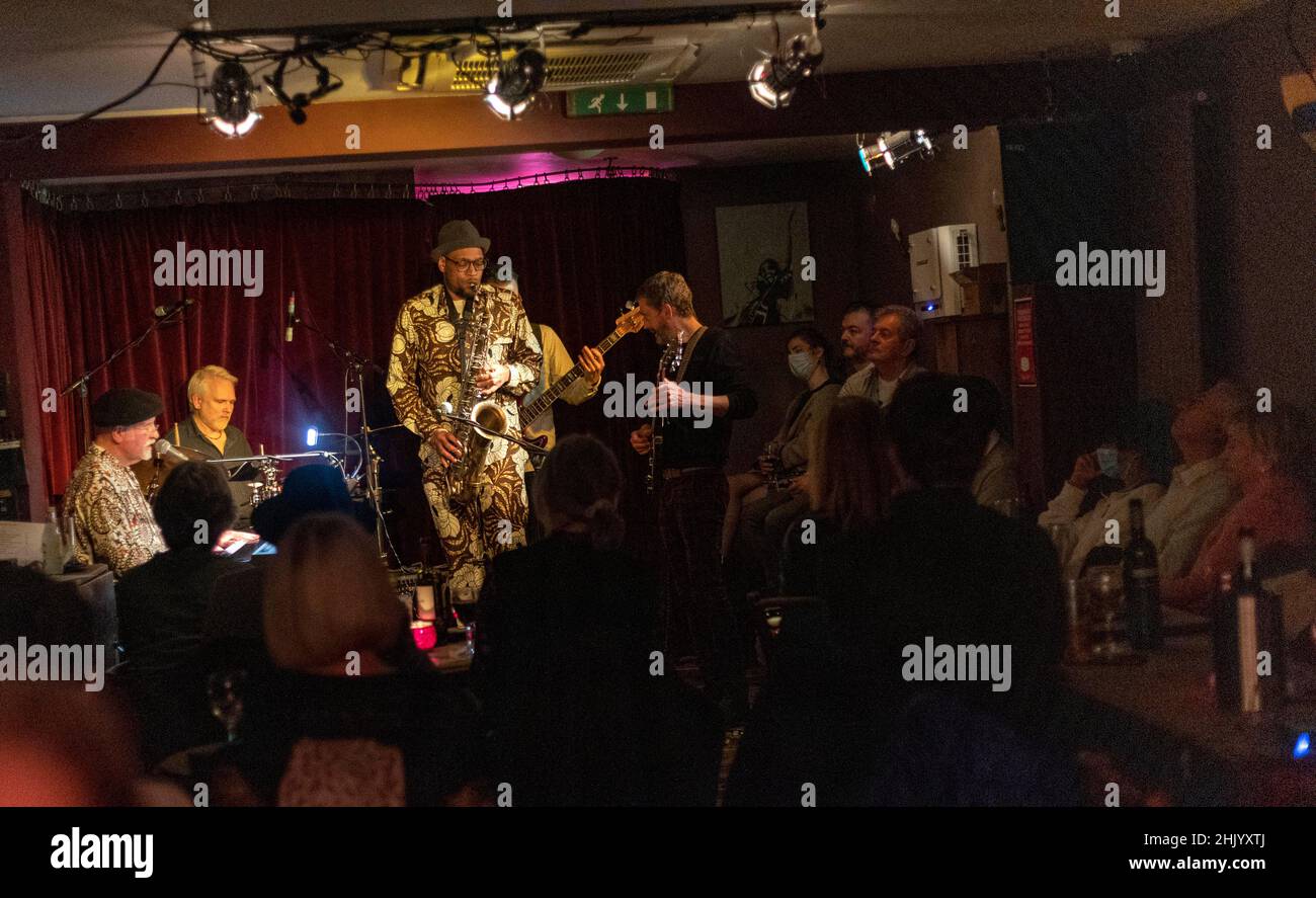 Green note, camden hi-res stock photography and images - Alamy