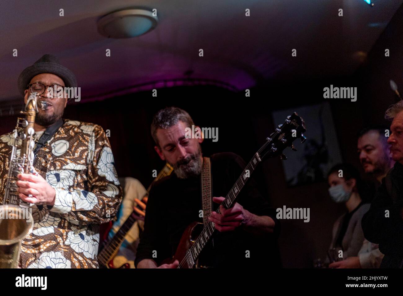 Green note, camden hi-res stock photography and images - Alamy