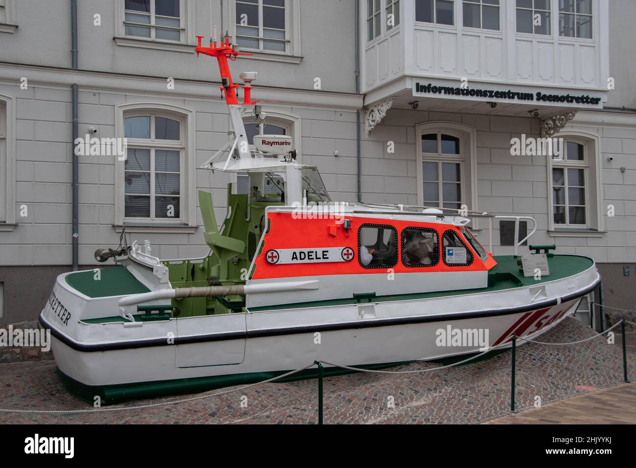 Adele 2021 hi-res stock photography and images - Alamy