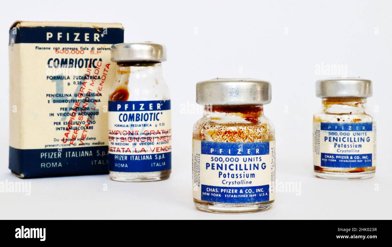 Vintage 1950s Vials of PFIZER Penicillin G and PFIZER COMBIOTIC ...