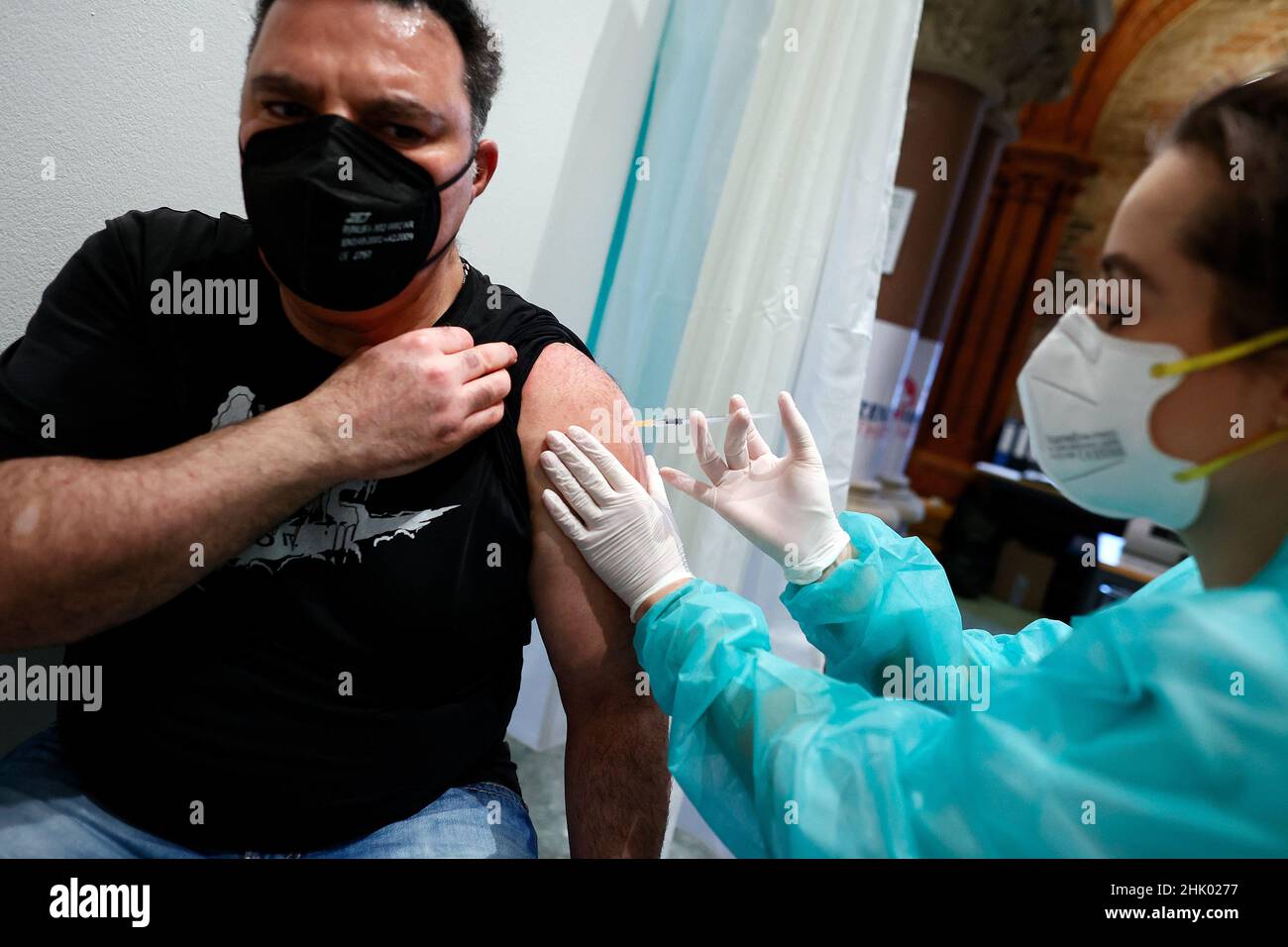 Kreuz l hi-res stock photography and images - Alamy